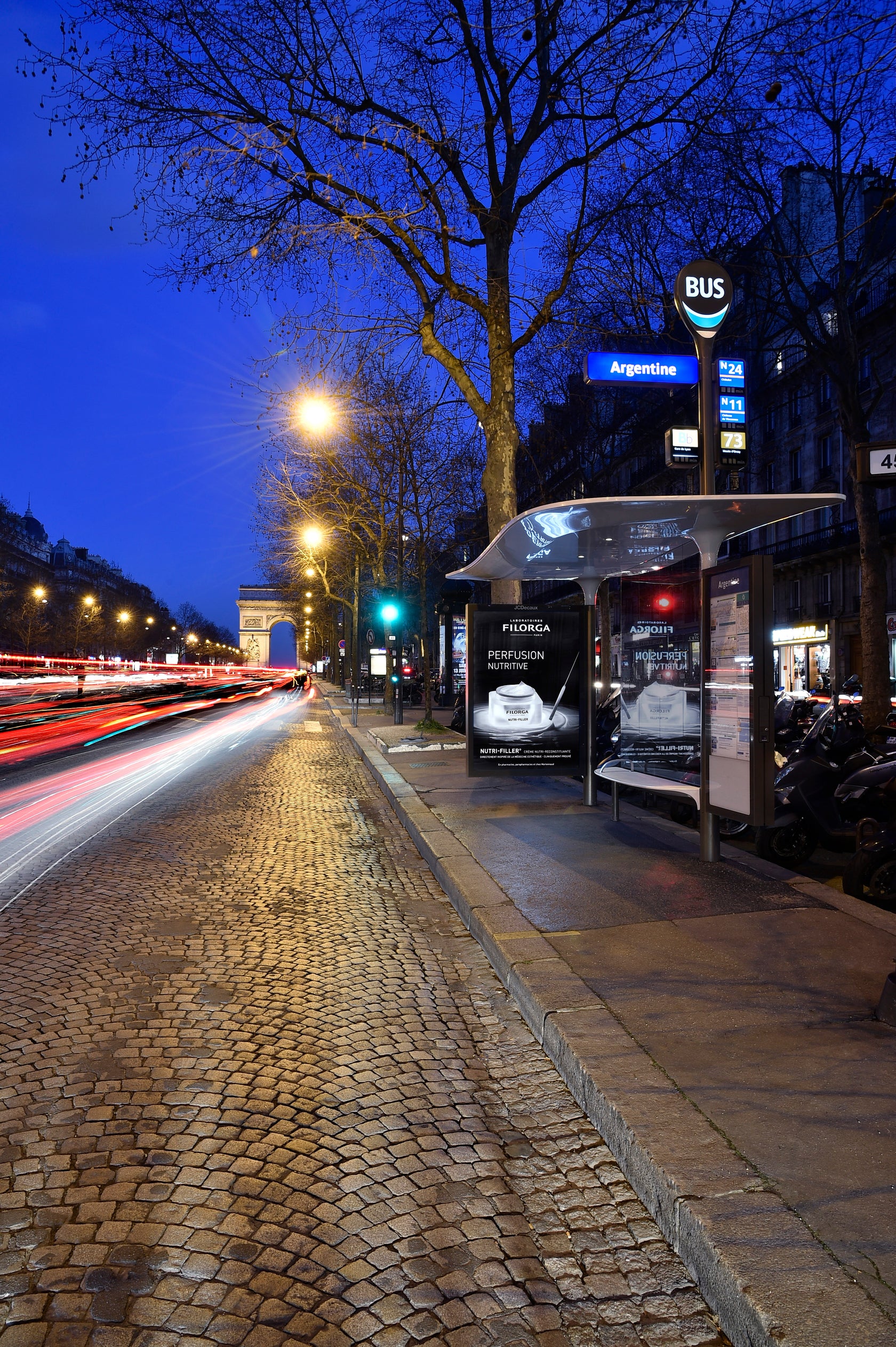 Abribus Paris – L'Intelligence de la Main®